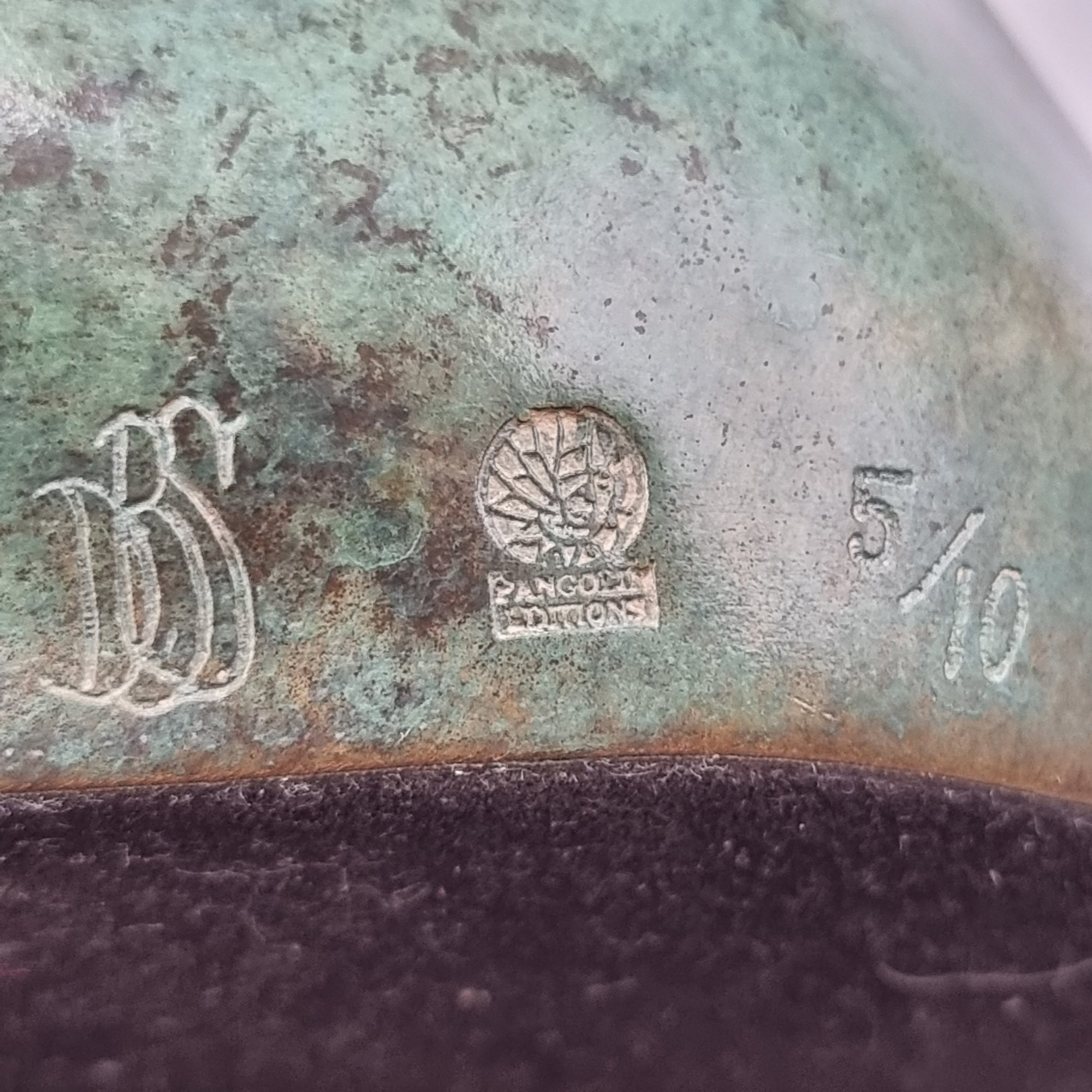 David Burnham Smith bronze pangolin Cat – UK Art Pottery